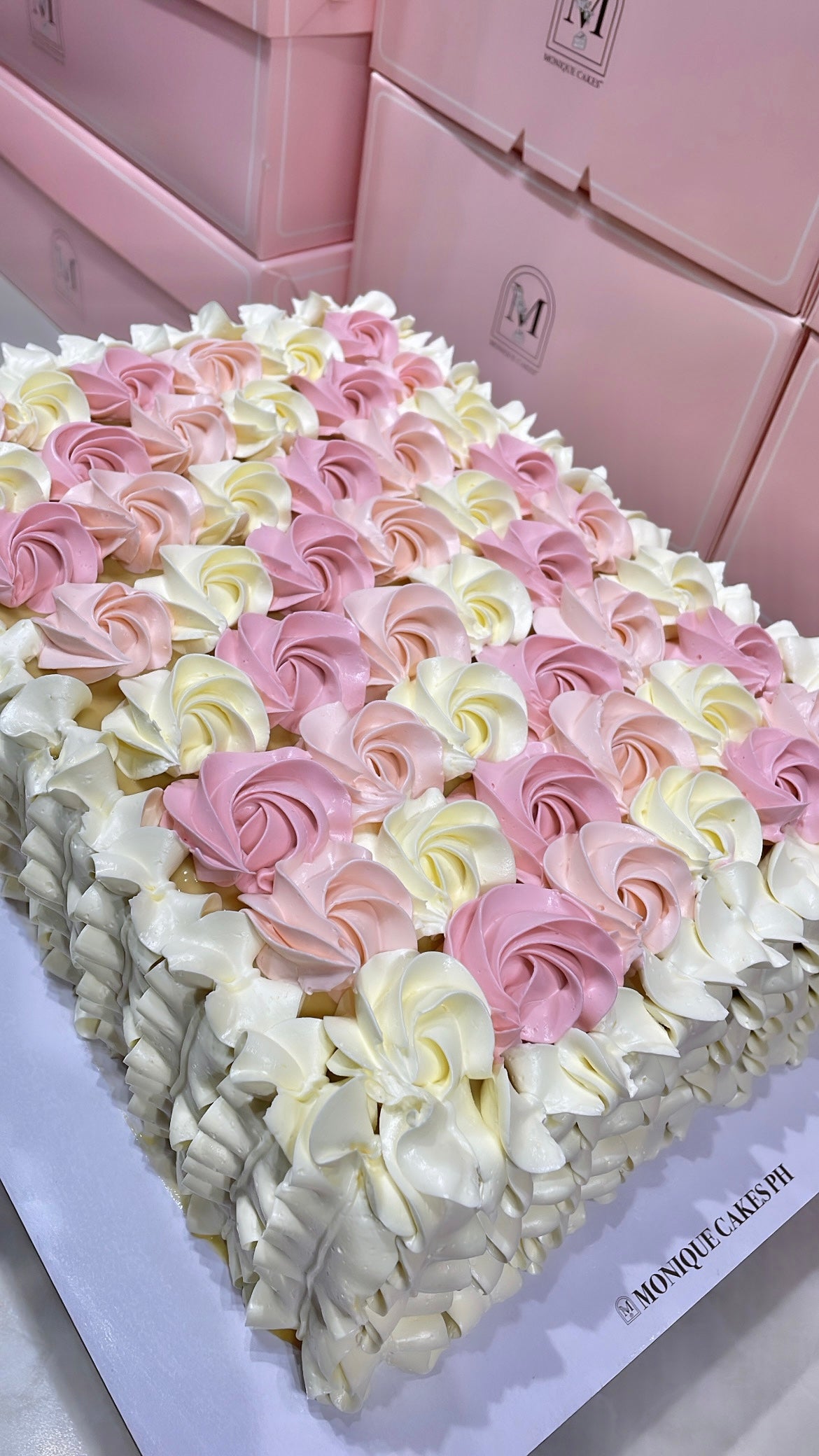 Rectangular Caramel Cake – Moniquecakesph