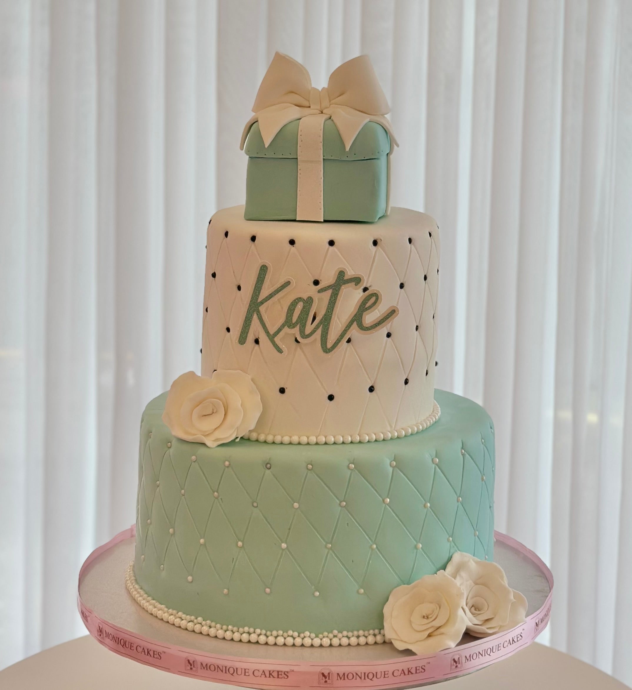 Custom Cake “Tiffany” – Moniquecakesph